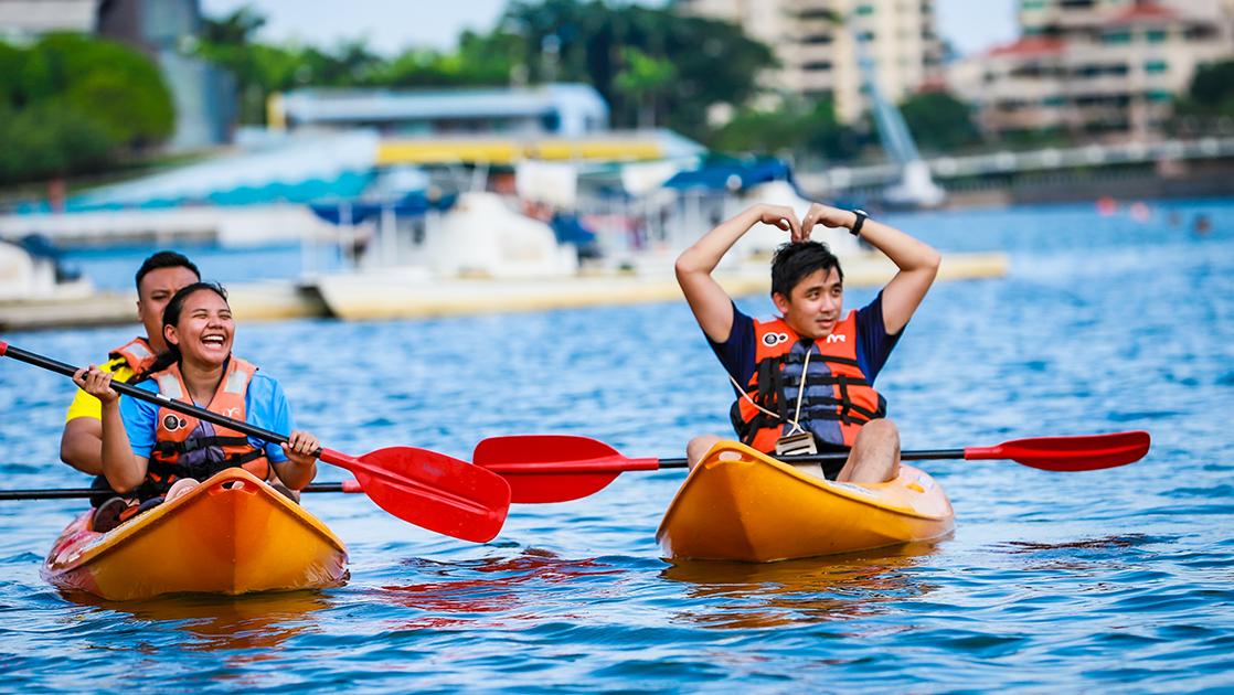 Kayak & Canoe Rental | The Kallang | Sports Entertainment Lifestyle